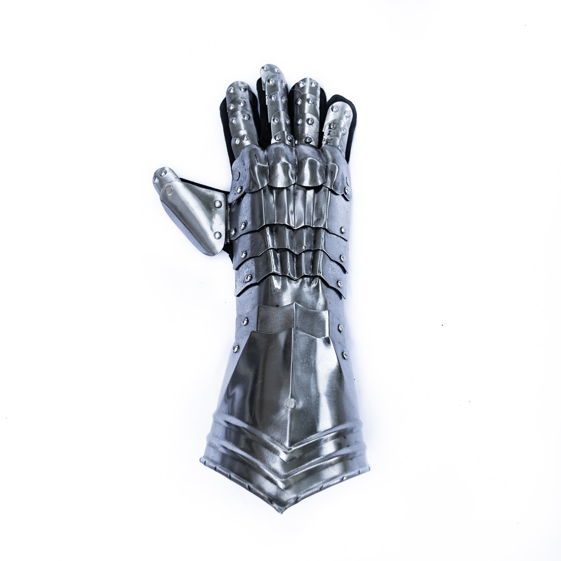 Gauntlets: Embrace Hand Protection Inspired by European Warriors ...